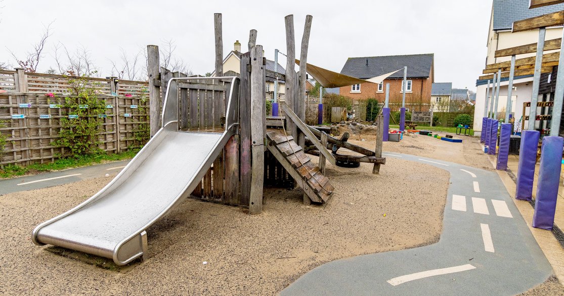 Nursery in Picket Twenty | Childcare in Andover | Busy Bees